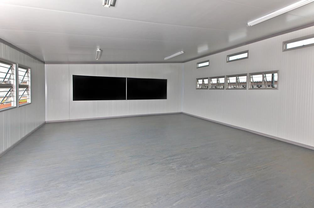 Panelised Buildings - Alternative to Brick Buildings - Site Builds from ...